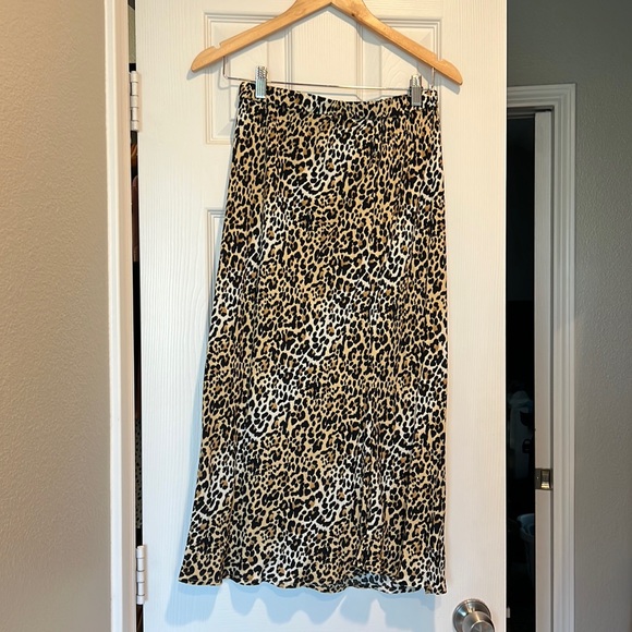 GAP | Skirts | Cheetah Print Midi Skirt The Gap | Poshmark